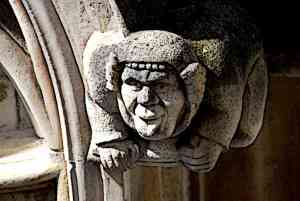 Medieval Gargoyles – History & Symbolism