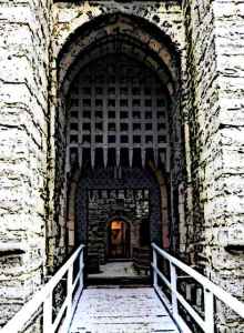 Castle Drawbridge: Purpose, Design & History | Medieval Chronicles