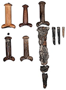 Medieval Daggers *Popular Daggers of the Medieval Period