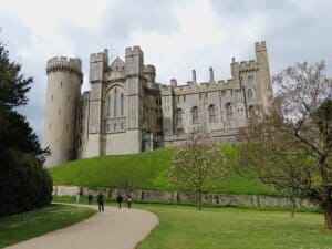 Norman Castles - The Normans Built Castles Everywhere! - Discover the ...