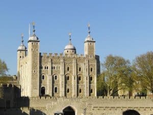 Famous Medieval Buildings – Top 10 Must-See