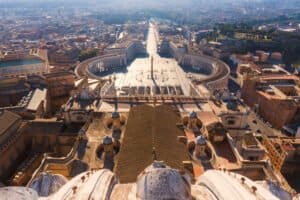 Learn About the Role of the Catholic Church in Medieval Society ...