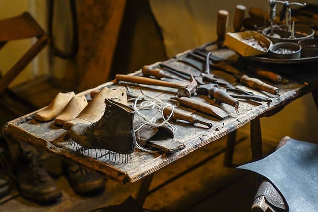Medieval Shoemakers and Cobblers: Crafting Quality Footwear, One Stitch ...