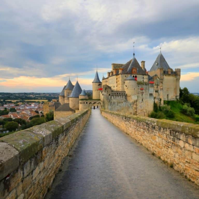 Strongholds of Power: How Medieval Castles and Fortifications Shaped ...