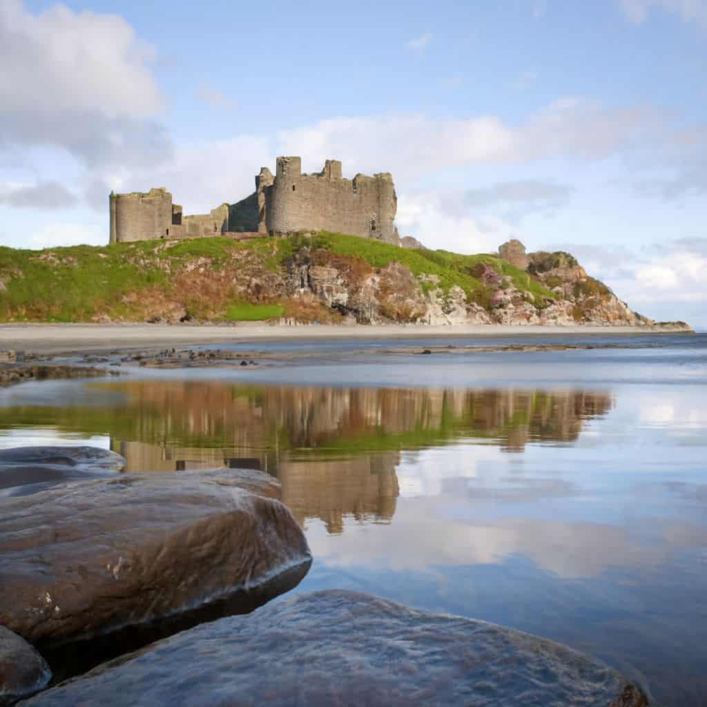 Criccieth Castle: A Timeless Treasure Along the Stunning Welsh Coastline